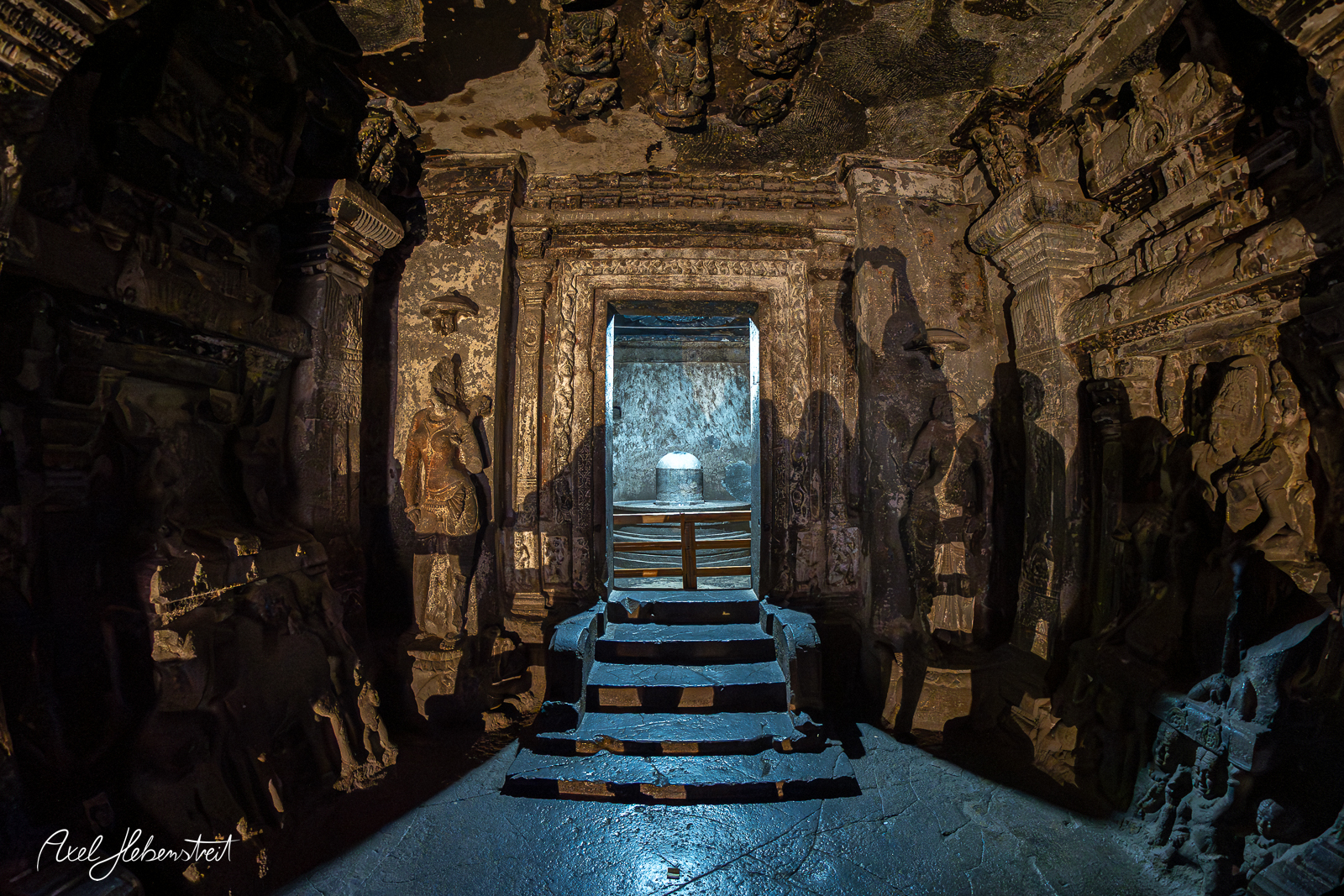 Ellora Caves - Axel.media
