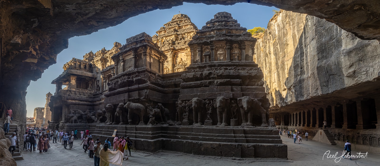 Ellora Caves - Axel.media